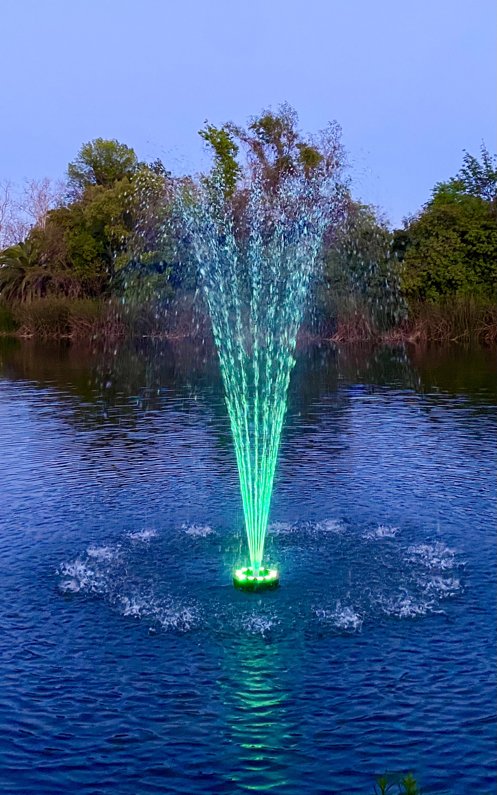 pond floating fountain